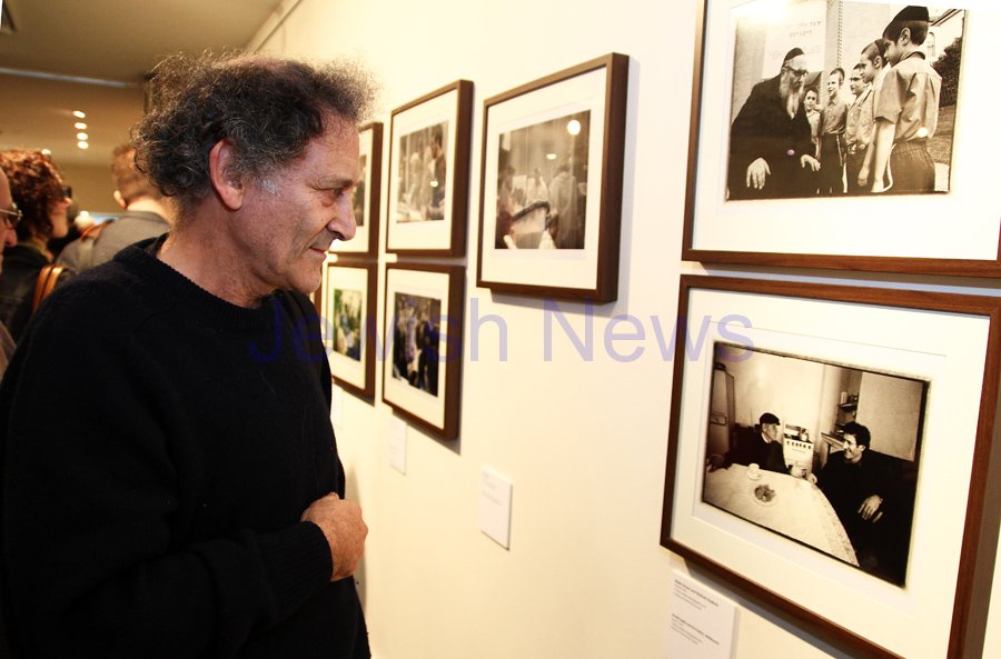 Lex Mrocki exhibition at Jewish Museum – The Australian Jewish News