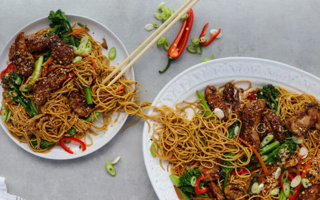 Sesame chicken lo mein – The Australian Jewish News