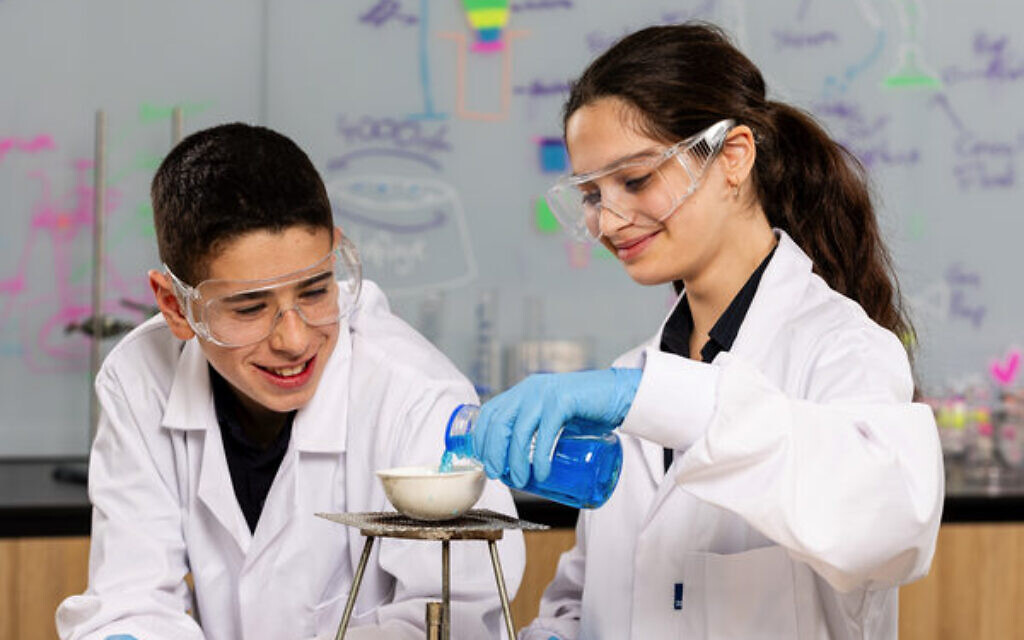 Bialik College's new science building opens – The Australian Jewish News