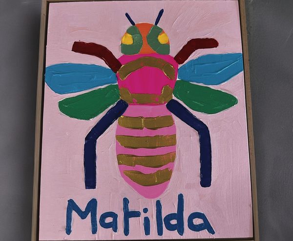 Bee tea towels to support Matilda’s family – The Australian Jewish News