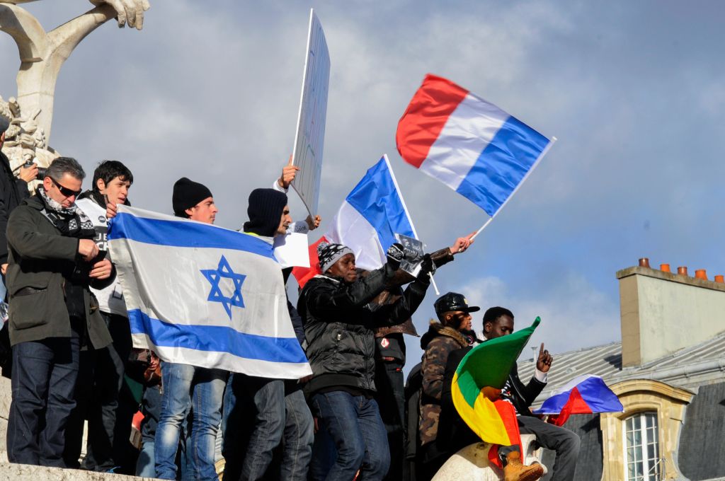 Netanyahu a salué "la position très ferme" et la "détermination" de la ...