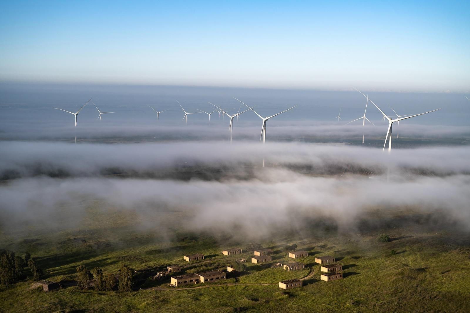 Genesis Wind commence à tester la première de ses 39 éoliennes ...