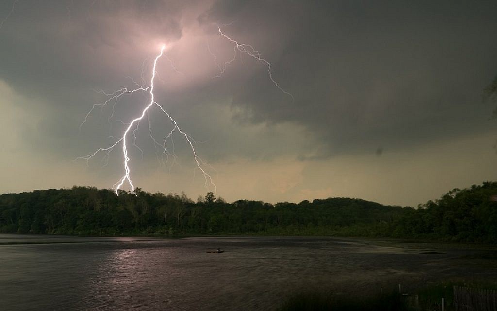 Three kids injured by lightning at US Jewish camp | The Times of Israel