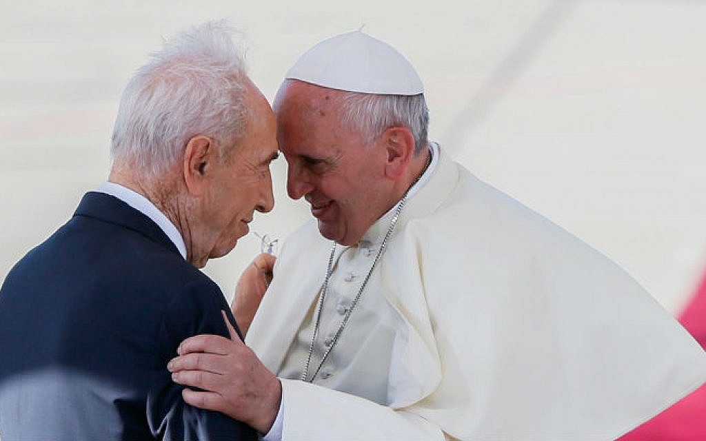 Pope: Peres, Abbas have 'courage to move forward' | The Times of Israel