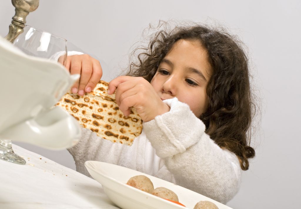 Tips for hosting a disabilities-friendly seder | The Times of Israel