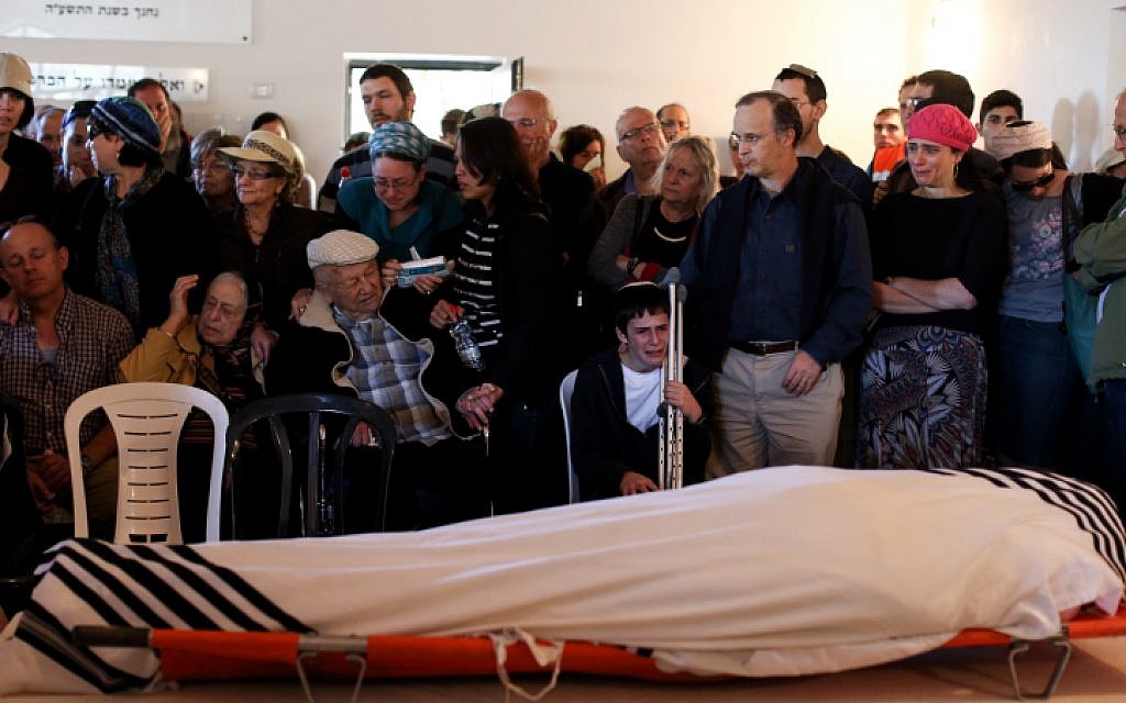 At funeral, slain teacher remembered for warmth, dedication to students ...