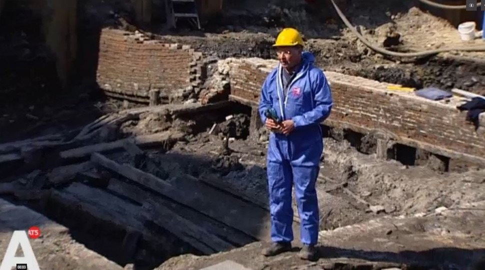 17th-century Jewish slum unearthed in Amsterdam | The Times of Israel