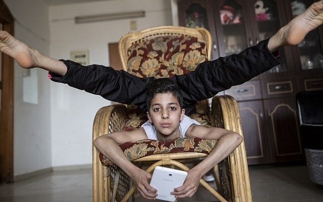 Gazan ‘spider man‘ breaks Guinness world record | The Times of Israel