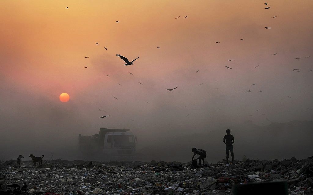 Fossil fuel pollution will render parts of Earth uninhabitable, warn ...