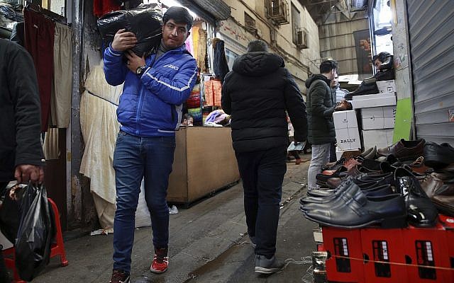 Long lines to buy meat illustrate Iran's economic woes | The Times of ...
