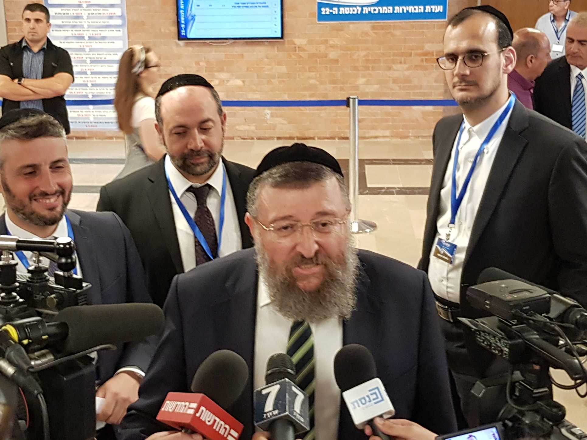 Shas minister: I believe Netanyahu will have to call elections within ...
