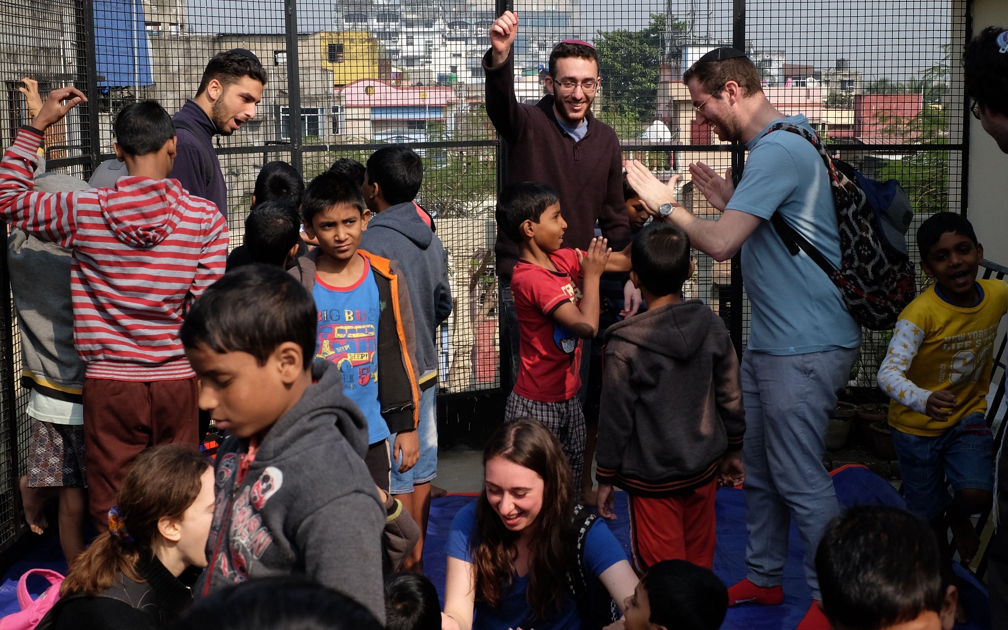 In India, young British Jews struggle to avoid ‘poorism,’ learn how to ...