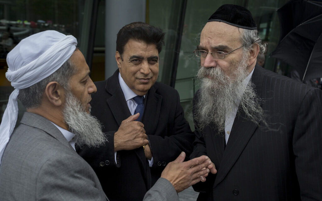 Avrohom Pinter, a prominent London rabbi, dies of coronavirus | The ...