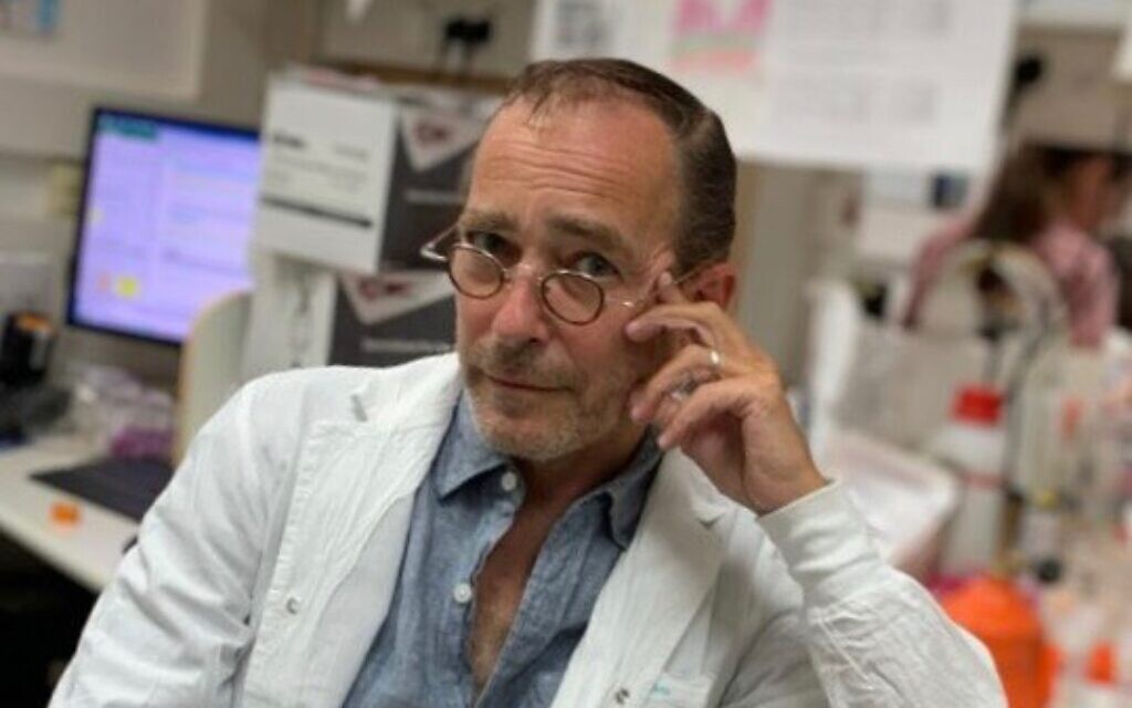 Fauci protégé sending gallons of Israeli blood to US to probe virus ...