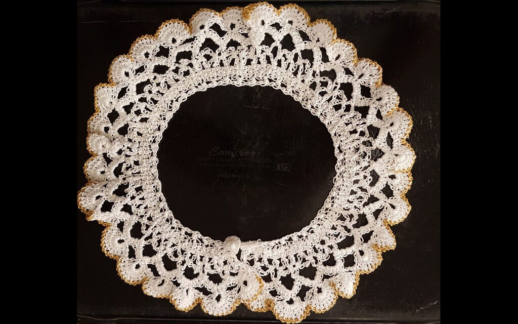 RBG gave one of her lace collars to a museum in Tel Aviv | The Times of ...