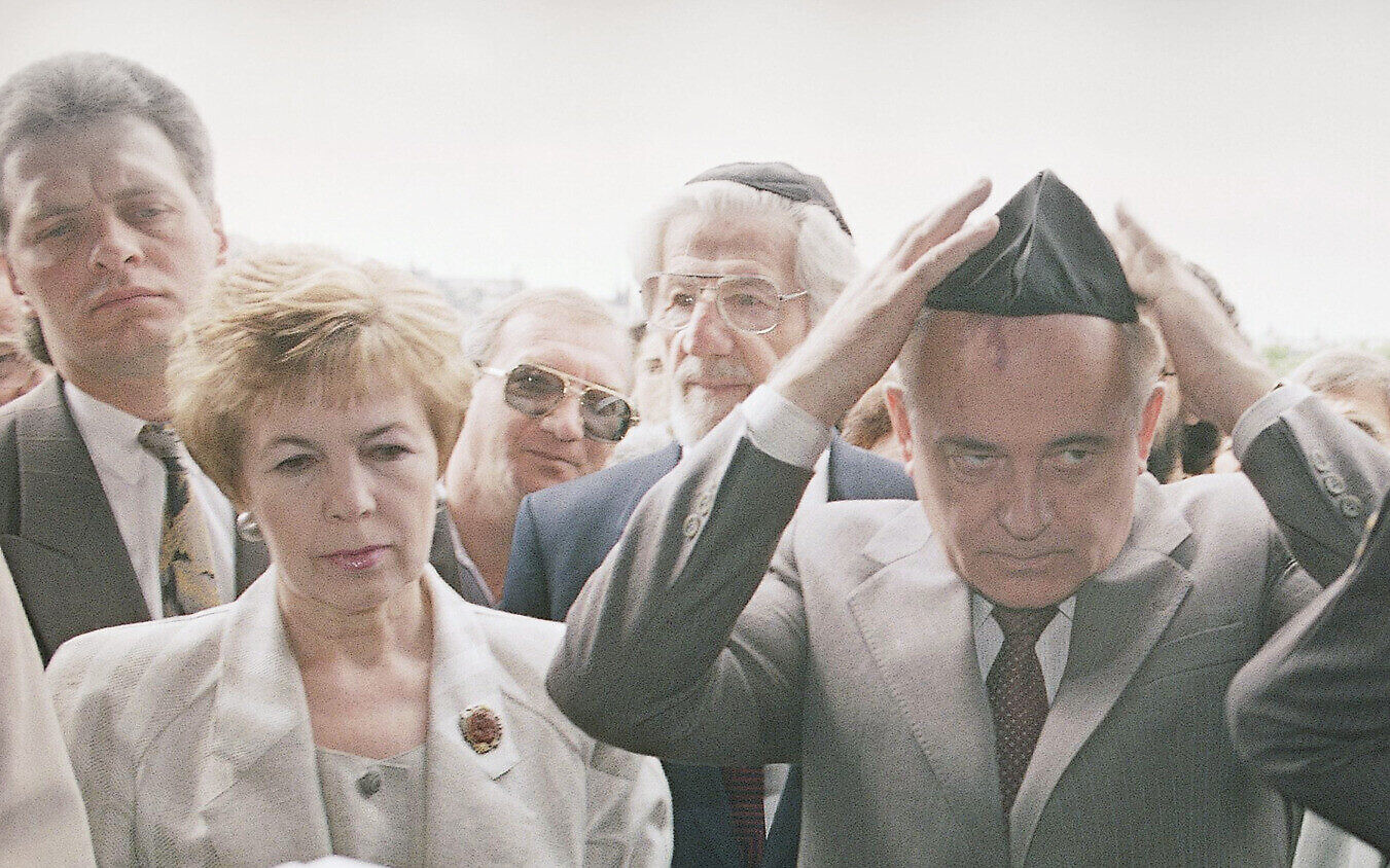 Daily Briefing Sept 4: Gorbachev as anti-Pharaoh?; foreigners and ...