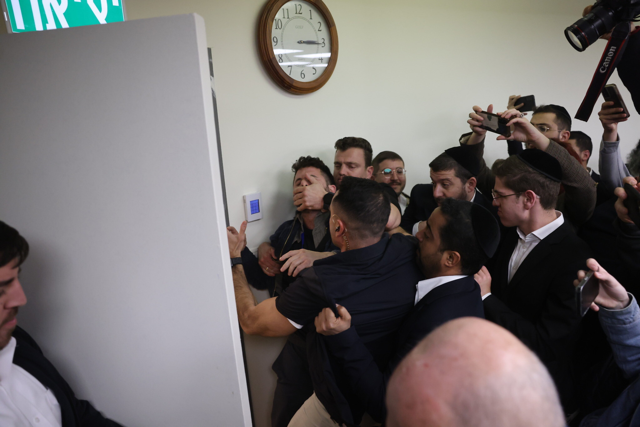 Protesters interrupt Deri's speech at Shas faction meeting: 'Won't let ...