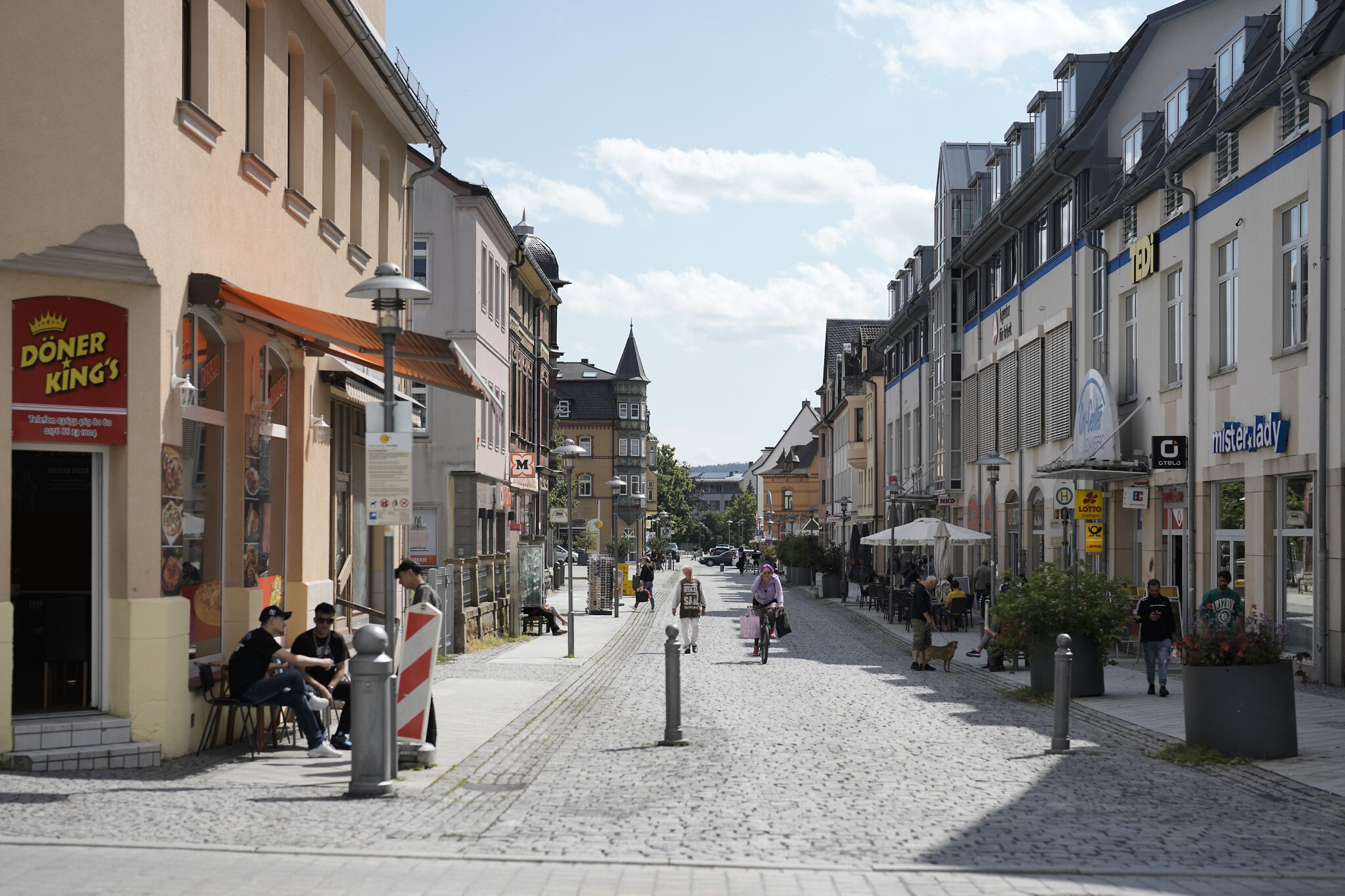 German county stands by election of far-right candidate for 1st time ...